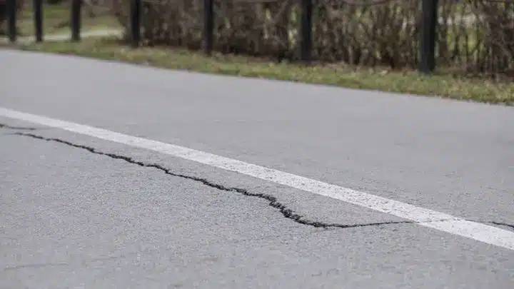 Asfalt - šta je i od čega se sastoji | gradjevinski materijali